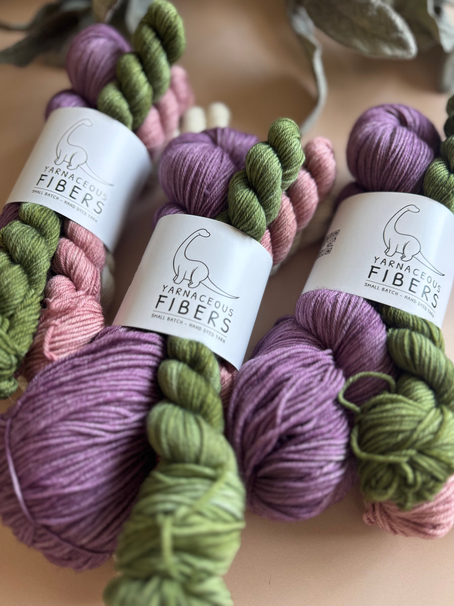 Wild Thistle Sock Set { In Stock } – Yarnaceous Fibers